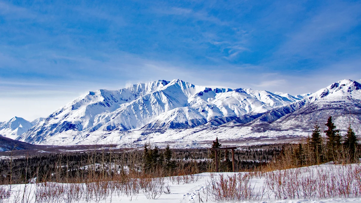 Delta Junction Airport (DJN, KDJN) Private Jet Charter | Aircraft Hire ...