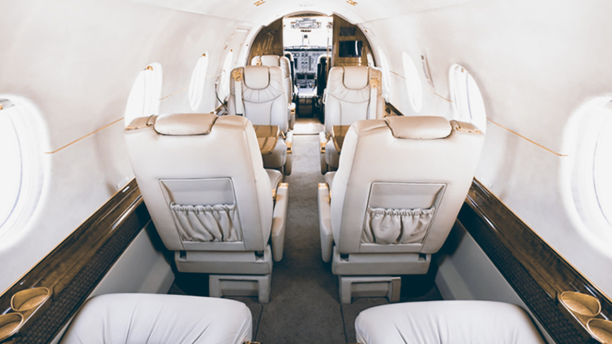 Hawker 400XP Charter | Aircraft Hire | Mercury Jets