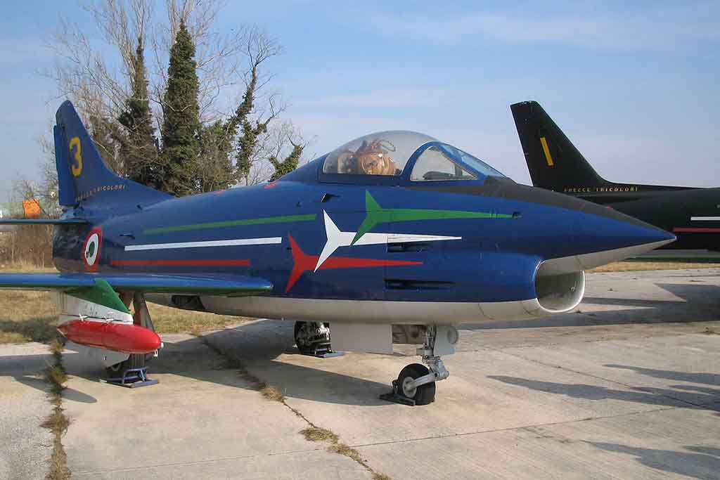 Automobile Manufacturers That Produce Aircraft | Mercury Jets