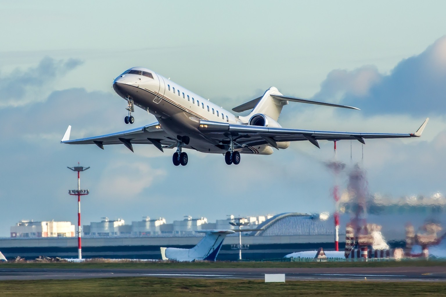 Global Express Charter | Hourly Charter Rates | Mercury Jets