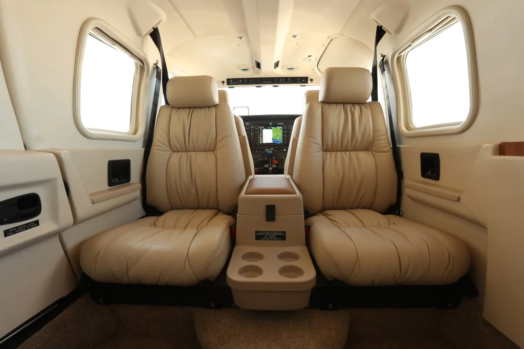 Piper Seneca Charter | Aircraft Rental | Mercury Jets